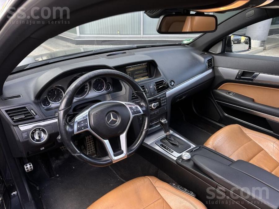 Melns Mercedes-Benz E 350 2012 Rīga, ar dzinēja tilpumu 3.00 L un nobraukumu 303 tūkst. km par 8760 €, foto 3 vietnē AUTOMOTO.COM.LV