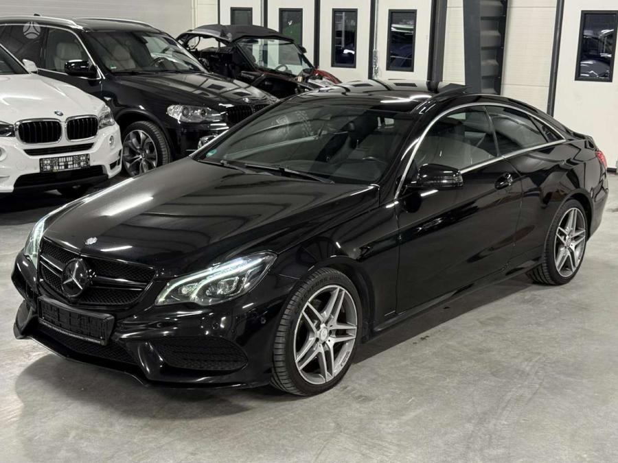 Black Mercedes-Benz E 350 2013 in Marijampole, with an engine capacity of 2.99 L and mileage of 250 thousand km for 13700 €, photo 10 on AUTOMOTO.COM.LV