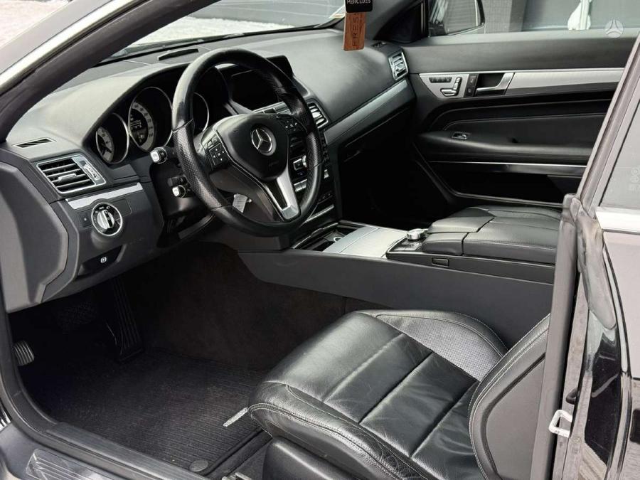 Melns Mercedes-Benz E 350 2014 Viļņa, ar dzinēja tilpumu 2.99 L un nobraukumu 268 tūkst. km par 12800 €, foto 8 vietnē AUTOMOTO.COM.LV