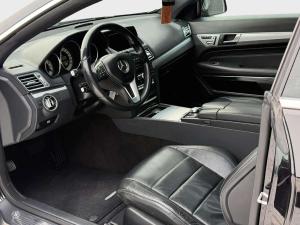 Black Mercedes-Benz E 350 2014 in Vilnius, with an engine capacity of 2.99 L and mileage of 268 thousand km for 10950 €, photo 6 on AUTOMOTO.COM.LV