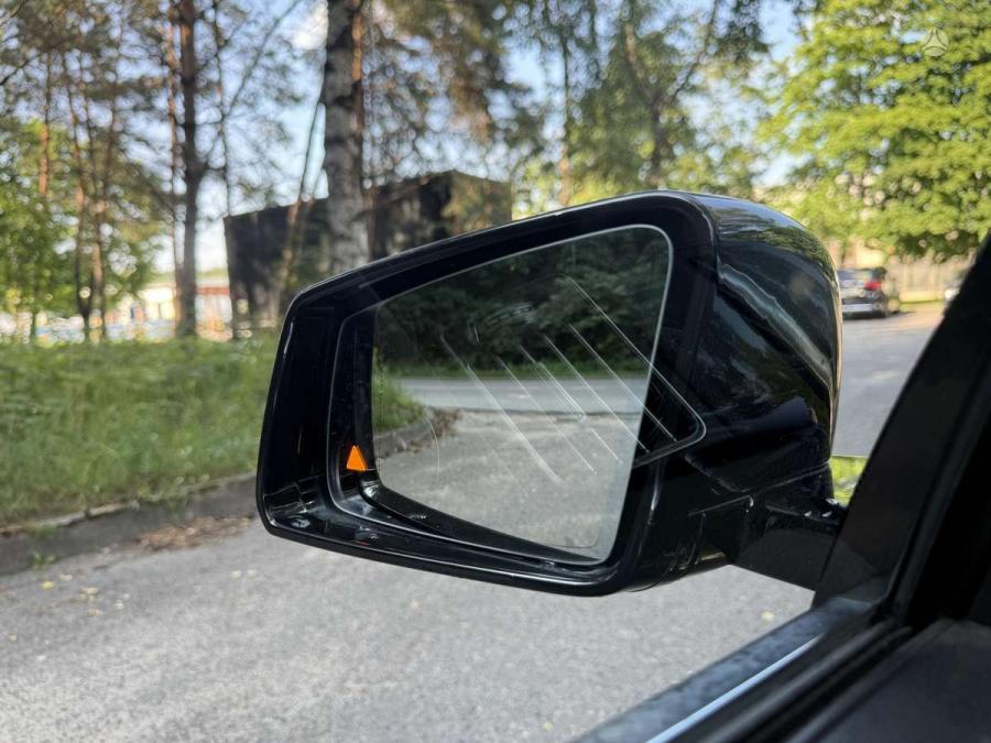 Melns Mercedes-Benz E 350 2014 Viļņa, ar dzinēja tilpumu 2.99 L un nobraukumu 337 tūkst. km par 8500 €, foto 12 vietnē AUTOMOTO.COM.LV