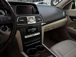 Black Mercedes-Benz E 350 2014 in Vilnius, with an engine capacity of 3.50 L and mileage of 179 thousand km for 8399 €, photo 14 on AUTOMOTO.COM.LV