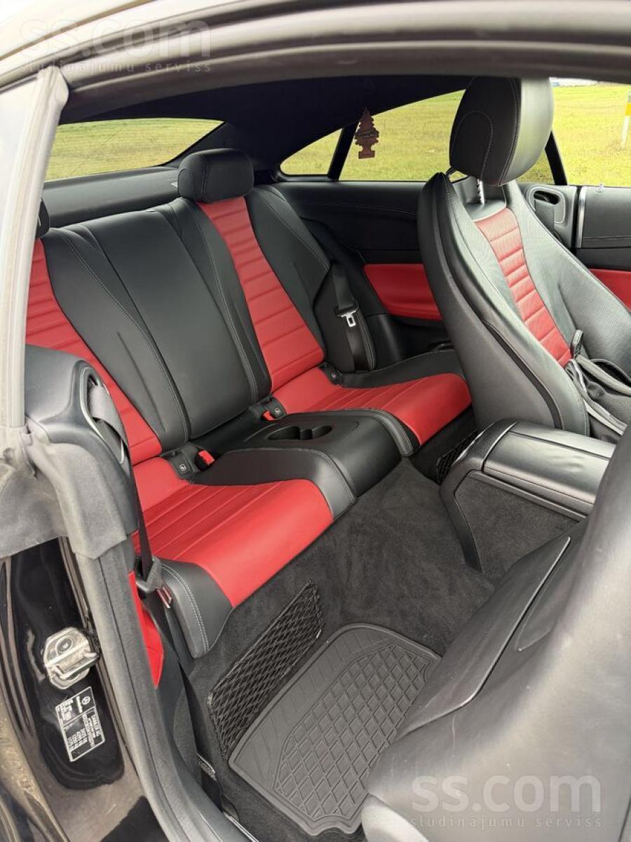 Black Mercedes-Benz E 350 2017 in Riga, with an engine capacity of 3.00 L and mileage of 76 thousand km for 25000 €, photo 7 on AUTOMOTO.COM.LV