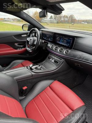 Black Mercedes-Benz E 350 2017 in Riga, with an engine capacity of 3.00 L and mileage of 76 thousand km for 25000 €, photo 9 on AUTOMOTO.COM.LV