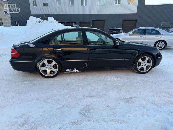 Melns Mercedes-Benz E 350 2006 Panevēža, ar dzinēja tilpumu 3.50 L un nobraukumu 354 tūkst. km par 1650 €, foto 8 vietnē AUTOMOTO.COM.LV