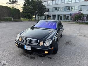 Melns Mercedes-Benz E 350 2006 Viļņa, ar dzinēja tilpumu 3.50 L un nobraukumu 254 tūkst. km par 2900 €, foto  vietnē AUTOMOTO.COM.LV