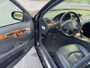 Melns Mercedes-Benz E 350 2006 Viļņa, ar dzinēja tilpumu 3.50 L un nobraukumu 254 tūkst. km par 2900 €, foto 14 vietnē AUTOMOTO.COM.LV