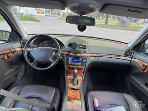 Black Mercedes-Benz E 350 2006 in Vilnius, with an engine capacity of 3.50 L and mileage of 252 thousand km for 2600 €, photo 15 on AUTOMOTO.COM.LV