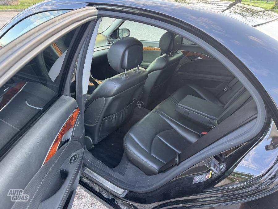 Black Mercedes-Benz E 350 2006 in Vilnius, with an engine capacity of 3.50 L and mileage of 252 thousand km for 2600 €, photo 16 on AUTOMOTO.COM.LV