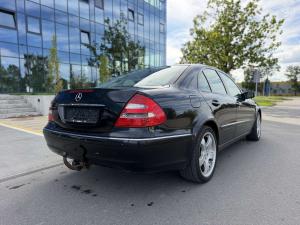 Black Mercedes-Benz E 350 2006 in Panevezys, with an engine capacity of 3.50 L and mileage of 354 thousand km for 2000 €, photo 9 on AUTOMOTO.COM.LV