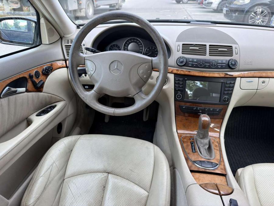 Black Mercedes-Benz E 350 2006 in Panevezys, with an engine capacity of 3.50 L and mileage of 354 thousand km for 2000 €, photo 17 on AUTOMOTO.COM.LV