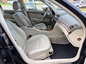 Black Mercedes-Benz E 350 2006 in Panevezys, with an engine capacity of 3.50 L and mileage of 354 thousand km for 2000 €, photo 20 on AUTOMOTO.COM.LV