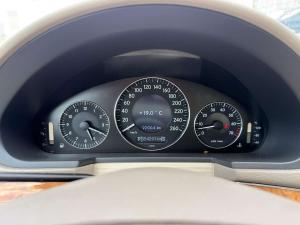 Black Mercedes-Benz E 350 2006 in Panevezys, with an engine capacity of 3.50 L and mileage of 354 thousand km for 2000 €, photo 24 on AUTOMOTO.COM.LV