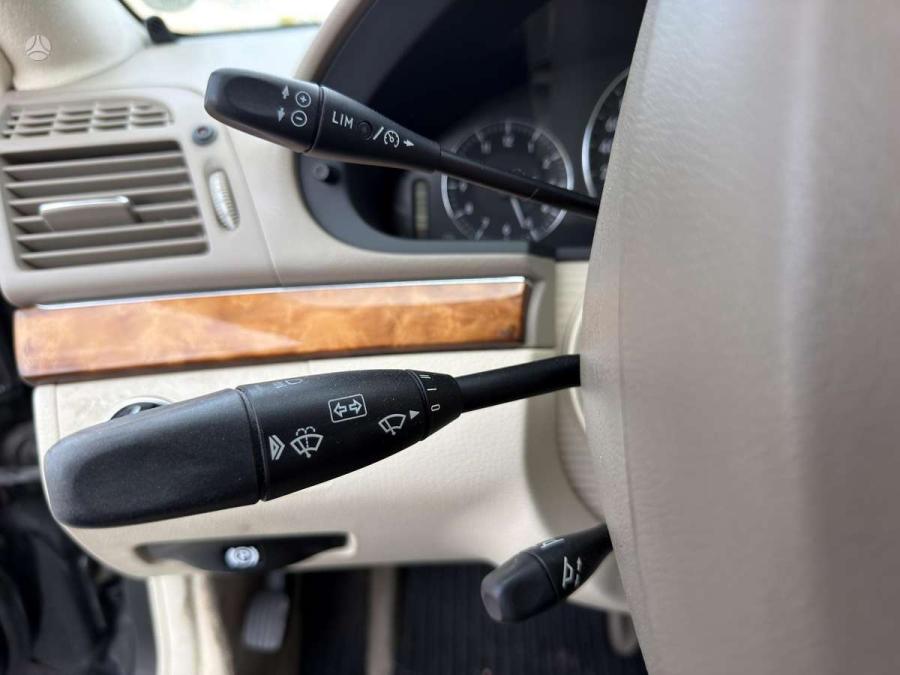 Black Mercedes-Benz E 350 2006 in Panevezys, with an engine capacity of 3.50 L and mileage of 354 thousand km for 2000 €, photo 25 on AUTOMOTO.COM.LV