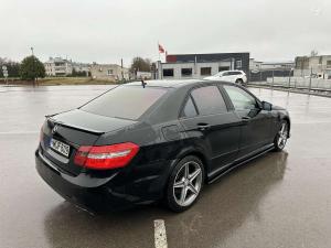Melns Mercedes-Benz E 350 2009 Kauņa, ar dzinēja tilpumu 2.99 L un nobraukumu 517 tūkst. km par 6000 €, foto 3 vietnē AUTOMOTO.COM.LV