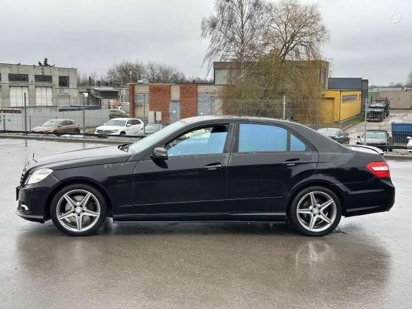 Black Mercedes-Benz E 350 2009 in Kaunas, with an engine capacity of 2.99 L and mileage of 517 thousand km for 6000 €, photo 10 on AUTOMOTO.COM.LV