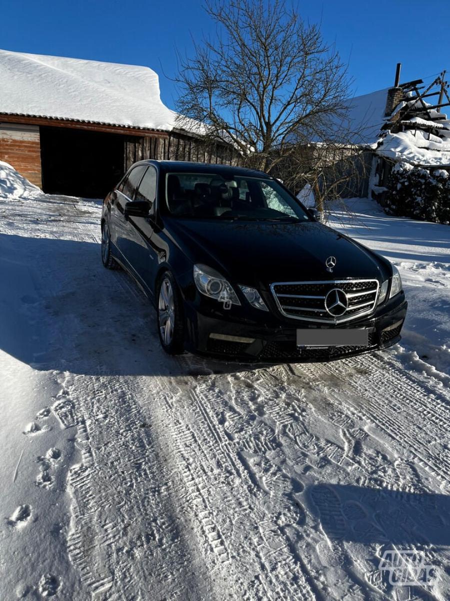 Melns Mercedes-Benz E 350 2009 Klaipėda, ar dzinēja tilpumu 3.00 L un nobraukumu 464 tūkst. km par 7000 €, foto 1 vietnē AUTOMOTO.COM.LV