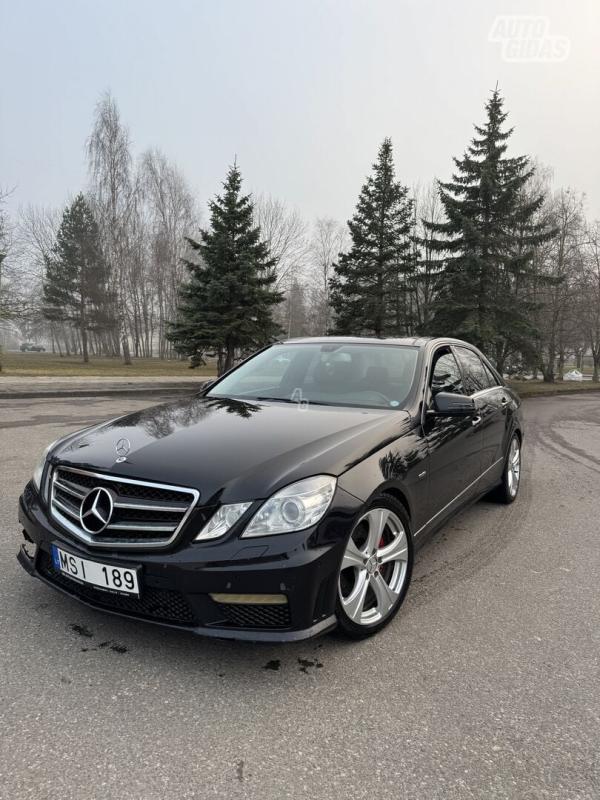 Melns Mercedes-Benz E 350 2009 Klaipėda, ar dzinēja tilpumu 3.00 L un nobraukumu 459 tūkst. km par 4650 €, foto 1 vietnē AUTOMOTO.COM.LV