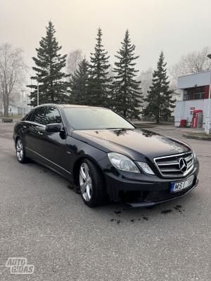 Black Mercedes-Benz E 350 2009 in Klaipeda, with an engine capacity of 3.00 L and mileage of 459 thousand km for 4650 €, photo 3 on AUTOMOTO.COM.LV