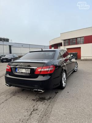 Black Mercedes-Benz E 350 2009 in Klaipeda, with an engine capacity of 3.00 L and mileage of 459 thousand km for 4650 €, photo 6 on AUTOMOTO.COM.LV