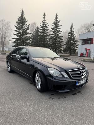 Melns Mercedes-Benz E 350 2009 Klaipėda, ar dzinēja tilpumu 3.00 L un nobraukumu 459 tūkst. km par 4350 €, foto 4 vietnē AUTOMOTO.COM.LV
