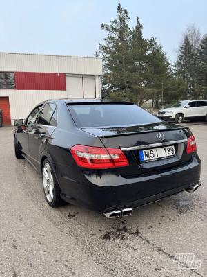 Melns Mercedes-Benz E 350 2009 Klaipėda, ar dzinēja tilpumu 3.00 L un nobraukumu 459 tūkst. km par 4350 €, foto 5 vietnē AUTOMOTO.COM.LV