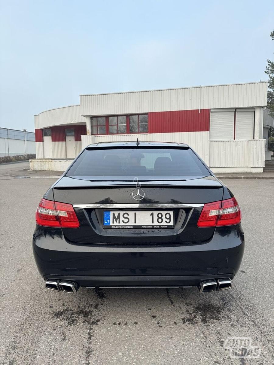 Melns Mercedes-Benz E 350 2009 Klaipėda, ar dzinēja tilpumu 3.00 L un nobraukumu 459 tūkst. km par 4350 €, foto 7 vietnē AUTOMOTO.COM.LV