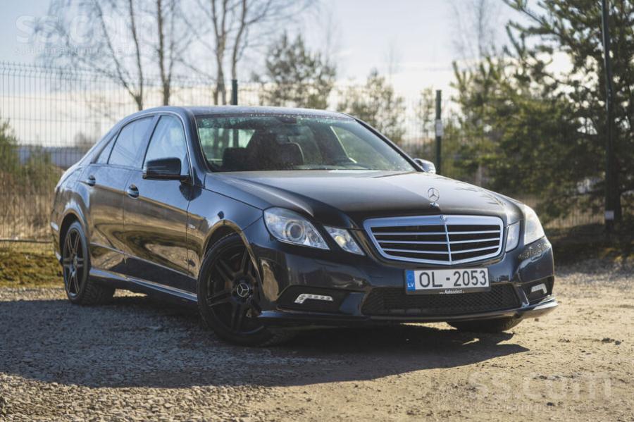 Melns Mercedes-Benz E 350 2009 Rīga, ar dzinēja tilpumu 3.00 L un nobraukumu 273 tūkst. km par 9590 €, foto 4 vietnē AUTOMOTO.COM.LV