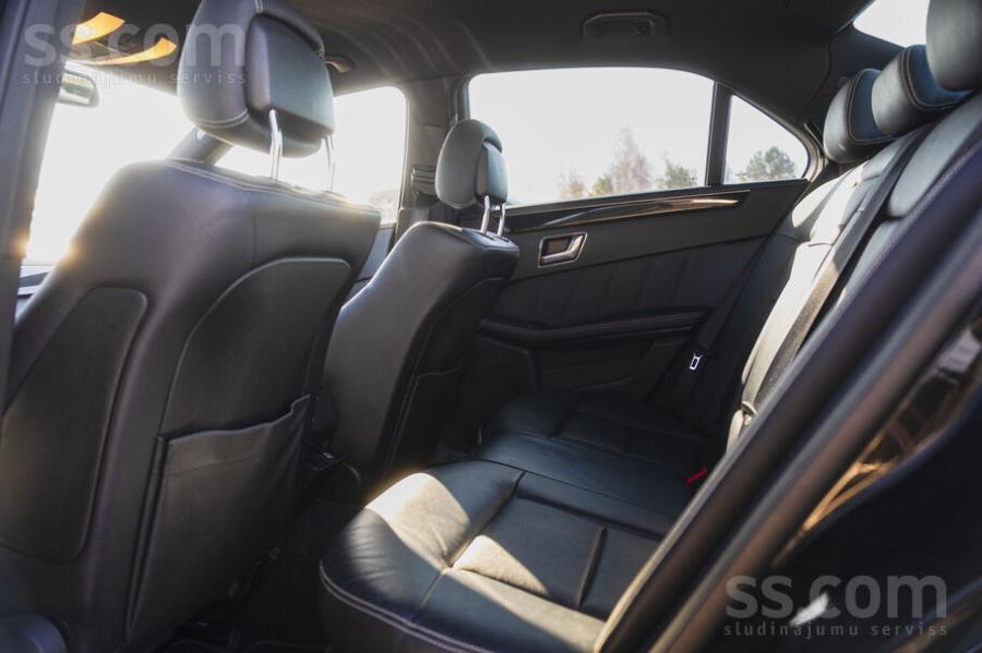 Melns Mercedes-Benz E 350 2009 Rīga, ar dzinēja tilpumu 3.00 L un nobraukumu 273 tūkst. km par 9590 €, foto 10 vietnē AUTOMOTO.COM.LV