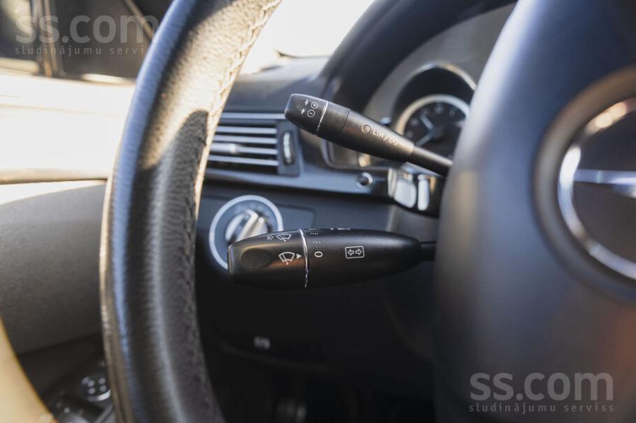 Melns Mercedes-Benz E 350 2009 Rīga, ar dzinēja tilpumu 3.00 L un nobraukumu 273 tūkst. km par 9590 €, foto 15 vietnē AUTOMOTO.COM.LV