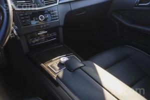 Melns Mercedes-Benz E 350 2009 Rīga, ar dzinēja tilpumu 3.00 L un nobraukumu 273 tūkst. km par 9590 €, foto 23 vietnē AUTOMOTO.COM.LV