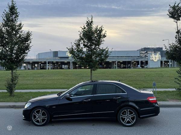 Melns Mercedes-Benz E 350 2009 Viļņa, ar dzinēja tilpumu 3.00 L un nobraukumu 490 tūkst. km par 5800 €, foto 2 vietnē AUTOMOTO.COM.LV