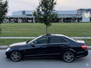 Black Mercedes-Benz E 350 2009 in Vilnius, with an engine capacity of 3.00 L and mileage of 490 thousand km for 5800 €, photo 11 on AUTOMOTO.COM.LV