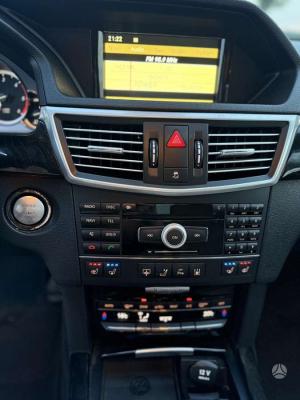 Black Mercedes-Benz E 350 2009 in Vilnius, with an engine capacity of 3.00 L and mileage of 490 thousand km for 5800 €, photo 21 on AUTOMOTO.COM.LV