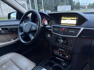 Black Mercedes-Benz E 350 2009 in Vilnius, with an engine capacity of 3.00 L and mileage of 490 thousand km for 5800 €, photo 30 on AUTOMOTO.COM.LV