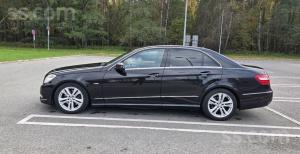 Melns Mercedes-Benz E 350 2009 Rīga, ar dzinēja tilpumu 3.00 L un nobraukumu 327 tūkst. km par 7500 €, foto 1 vietnē AUTOMOTO.COM.LV