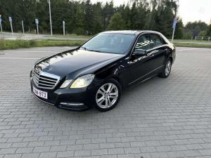 Melns Mercedes-Benz E 350 2009 Utena, ar dzinēja tilpumu 2.99 L un nobraukumu 340 tūkst. km par 4750 €, foto  vietnē AUTOMOTO.COM.LV