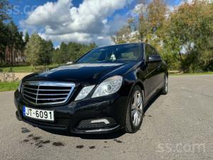 Black Mercedes-Benz E 350 2009 in Daugavpils, with an engine capacity of 3.00 L and mileage of 178 thousand km for 8700 €, photo  on AUTOMOTO.COM.LV