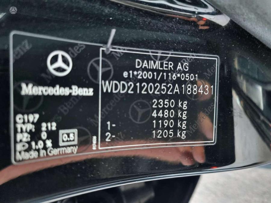 Melns Mercedes-Benz E 350 2010 Tauragė, ar dzinēja tilpumu 3.00 L un nobraukumu 256 tūkst. km par 4250 €, foto 28 vietnē AUTOMOTO.COM.LV