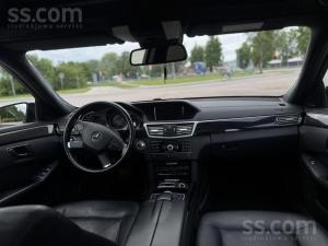 Melns Mercedes-Benz E 350 2010 Ogre, ar dzinēja tilpumu 3.00 L un nobraukumu 264 tūkst. km par 9000 €, foto 6 vietnē AUTOMOTO.COM.LV