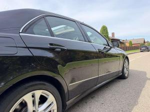 Black Mercedes-Benz E 350 2010 in Kaunas, with an engine capacity of 2.99 L and mileage of 320 thousand km for 5950 €, photo 9 on AUTOMOTO.COM.LV