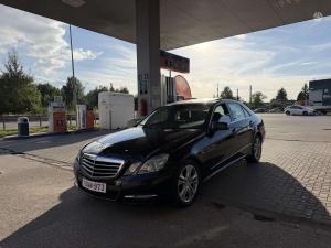 Black Mercedes-Benz E 350 2010 in Kaunas, with an engine capacity of 2.99 L and mileage of 320 thousand km for 5950 €, photo 20 on AUTOMOTO.COM.LV