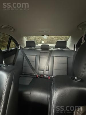 Melns Mercedes-Benz E 350 2010 Ventspils, ar dzinēja tilpumu 3.00 L un nobraukumu 250 tūkst. km par 8250 €, foto 12 vietnē AUTOMOTO.COM.LV
