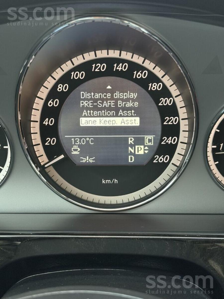Melns Mercedes-Benz E 350 2010 Ventspils, ar dzinēja tilpumu 3.00 L un nobraukumu 250 tūkst. km par 8250 €, foto 14 vietnē AUTOMOTO.COM.LV
