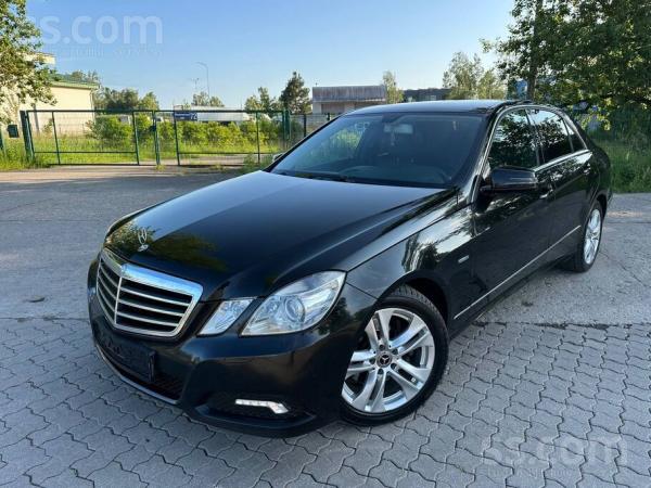 Black Mercedes-Benz E 350 2011 in Riga, with an engine capacity of 3.00 L and mileage of 0 thousand km for 8750 €, photo 8 on AUTOMOTO.COM.LV