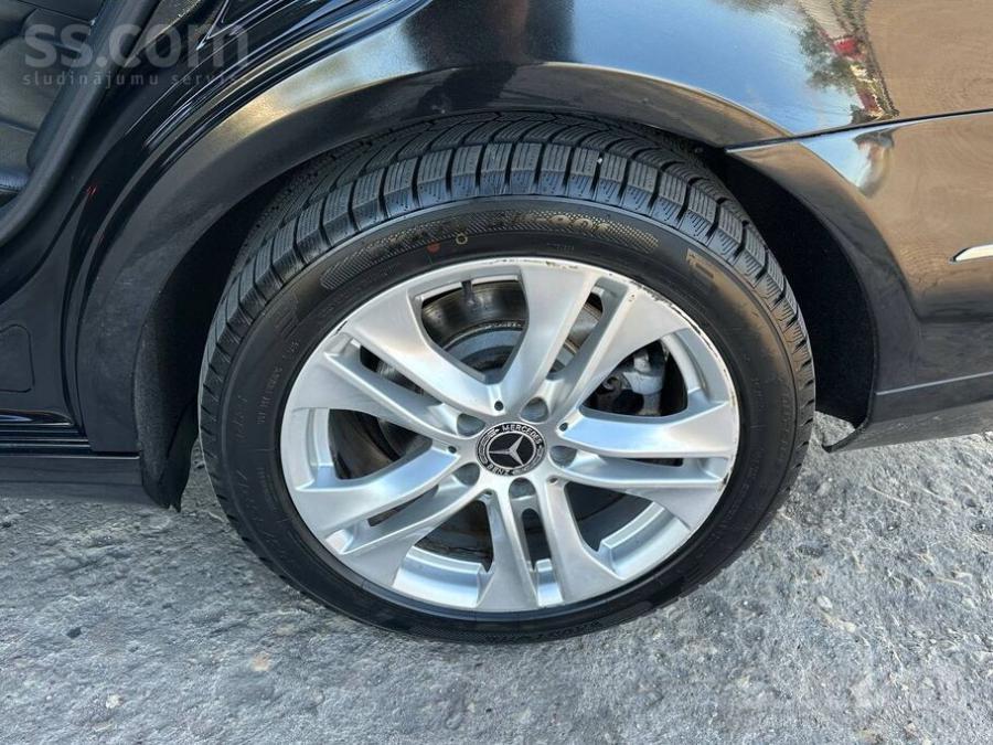 Melns Mercedes-Benz E 350 2011 Rīga, ar dzinēja tilpumu 3.00 L un nobraukumu 0 tūkst. km par 8750 €, foto 25 vietnē AUTOMOTO.COM.LV