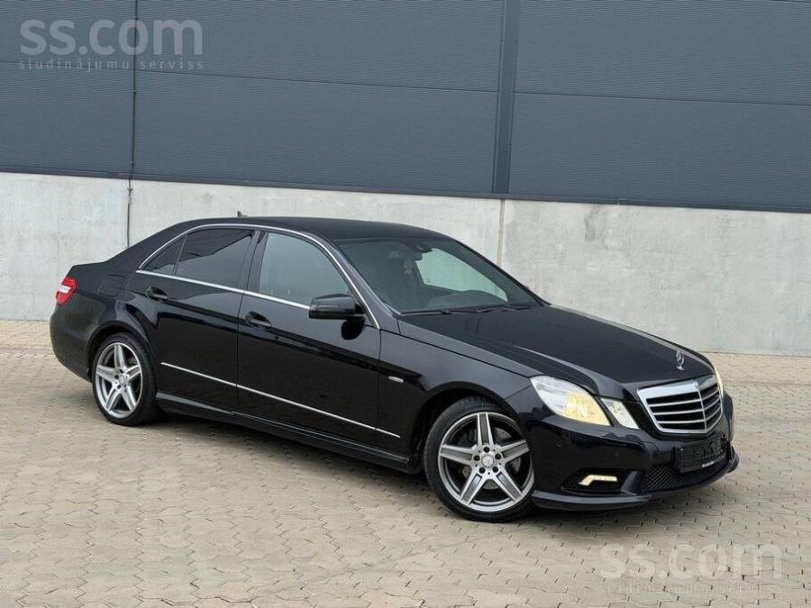 Black Mercedes-Benz E 350 2011 in Riga, with an engine capacity of 3.00 L and mileage of 0 thousand km for 10000 €, photo 7 on AUTOMOTO.COM.LV