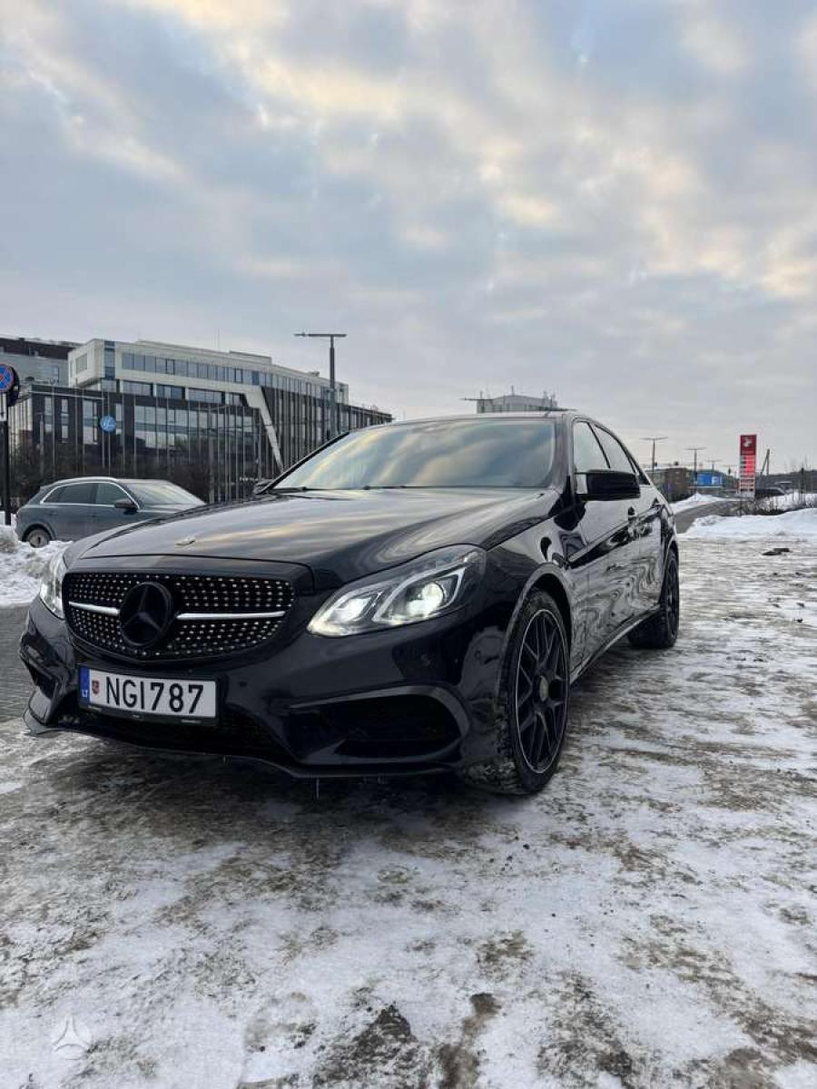 Black Mercedes-Benz E 350 2011 in Vilnius, with an engine capacity of 2.99 L and mileage of 194 thousand km for 13400 €, photo 1 on AUTOMOTO.COM.LV