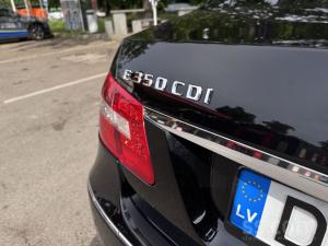 Melns Mercedes-Benz E 350 2011 Rīga, ar dzinēja tilpumu 3.00 L un nobraukumu 399 tūkst. km par 8000 €, foto 8 vietnē AUTOMOTO.COM.LV