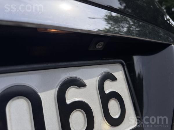 Melns Mercedes-Benz E 350 2011 Rīga, ar dzinēja tilpumu 3.00 L un nobraukumu 399 tūkst. km par 8000 €, foto 9 vietnē AUTOMOTO.COM.LV